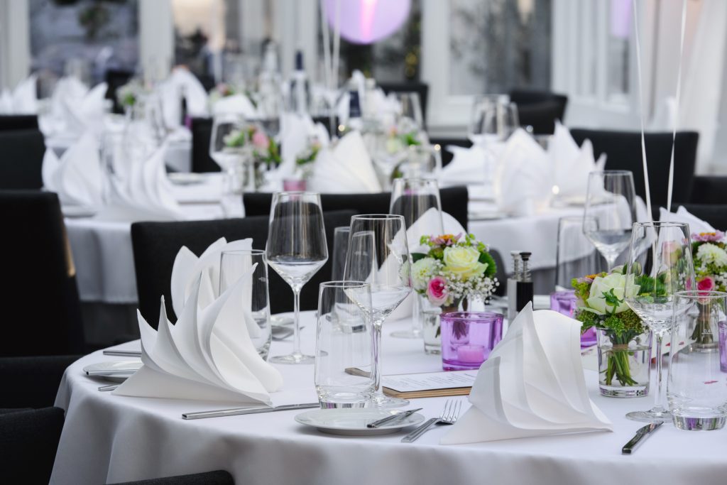 Tipps zur perfekten Tischetikette - KniggeCoaching